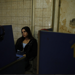 Ellbogen - Film 2023 - FILMSTARTS.de