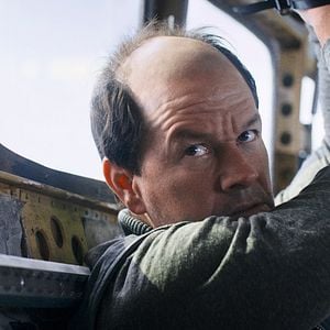 Flight Risk - Film 2024 - FILMSTARTS.de