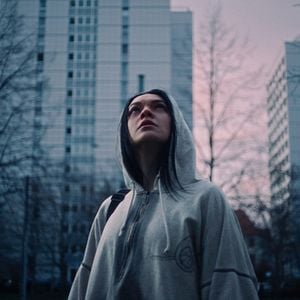 Vena - Film 2024 - FILMSTARTS.de