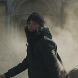 Planet B - Gefangen in einer anderen Welt - Film 2024 - FILMSTARTS.de