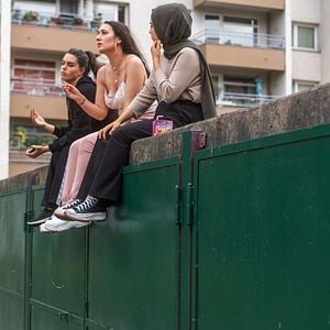 Ellbogen - Film 2023 - FILMSTARTS.de