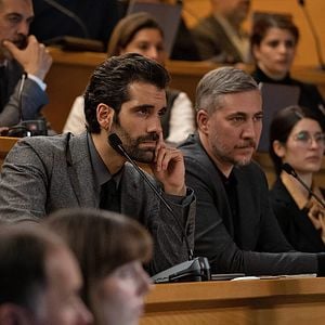 Artificial Justice - Tödliche Gerechtigkeit - Film 2024 - FILMSTARTS.de