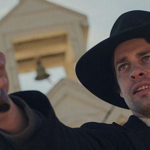 Ghosts Of Red Ridge - Film 2024 - FILMSTARTS.de