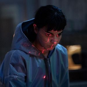 Planet B - Gefangen in einer anderen Welt - Film 2024 - FILMSTARTS.de