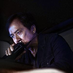 Shadow Chase - Im Netz der Diebe - Film 2025 - FILMSTARTS.de