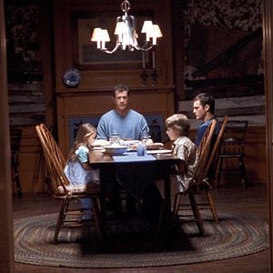 Signs - Zeichen - Film 2001 - FILMSTARTS.de