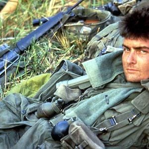 Platoon - Film 1986 - FILMSTARTS.de