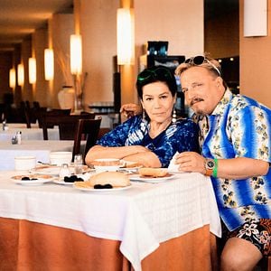 Alles inklusive - Film 2014 - FILMSTARTS.de