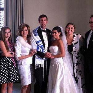 Finding Ms. Right - Film 2012 - FILMSTARTS.de