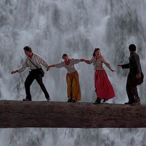 Mysterious Island - Die geheimnisvolle Insel - Film 2005 - FILMSTARTS.de