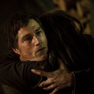 Extinction - Film 2015 - FILMSTARTS.de