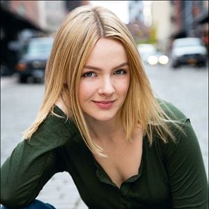 Megan Guinan - FILMSTARTS.de