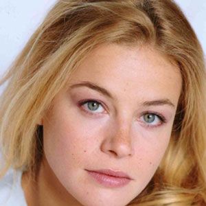 Bilder zu Anne Suarez - FILMSTARTS.de