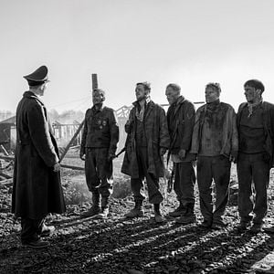 Der Hauptmann - Film 2017 - FILMSTARTS.de