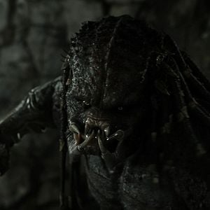 Predator - Upgrade - Film 2018 - FILMSTARTS.de