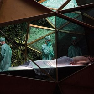 Upgrade - Film 2018 - FILMSTARTS.de