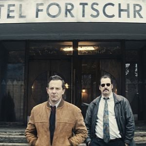 Freies Land - Film 2019 - FILMSTARTS.de