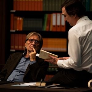 Gott von Ferdinand von Schirach - Film 2020 - FILMSTARTS.de