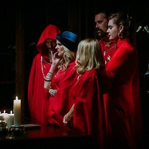 Satanic Panic - Film 2019 - FILMSTARTS.de