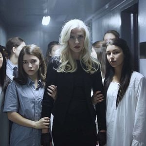 Level 16 - Film 2018 - FILMSTARTS.de