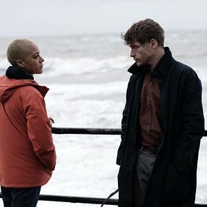 Billy Howle - FILMSTARTS.de