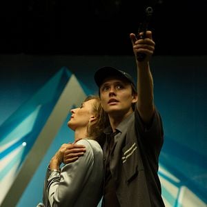 Prime Time - Film 2021 - FILMSTARTS.de