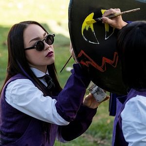 Bilder und Fotos auf Wednesday Staffel 1 - FILMSTARTS.de