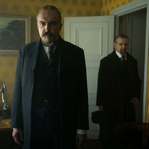 Bilder und Fotos zur Serie Paris Police 1905 - FILMSTARTS.de