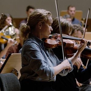 Tár - Film 2022 - FILMSTARTS.de