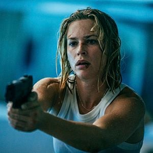 Exterritorial - Film 2025 - FILMSTARTS.de