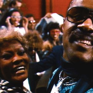 The Greatest Night In Pop - Dokumentarfilm 2023 - FILMSTARTS.de