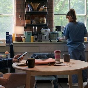 First Class - Film 2024 - FILMSTARTS.de