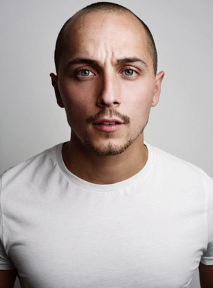 Elliot Warren - FILMSTARTS.de