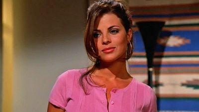 Nach "The Crown" kommt die nächste Familien-Saga zu Netflix: Stars aus ...