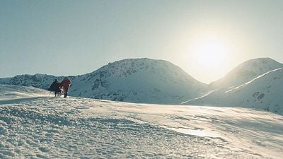 Während alle auf "Constantine 2" warten, wird Keanu Reeves in 3 Tagen ...