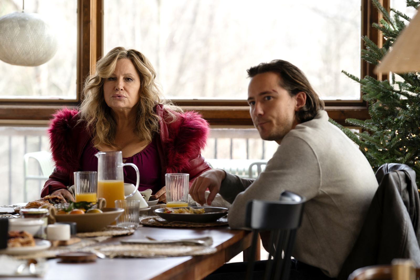 Bild zu Jennifer Coolidge - Riff Raff - Verbrechen ist Familiensache ...