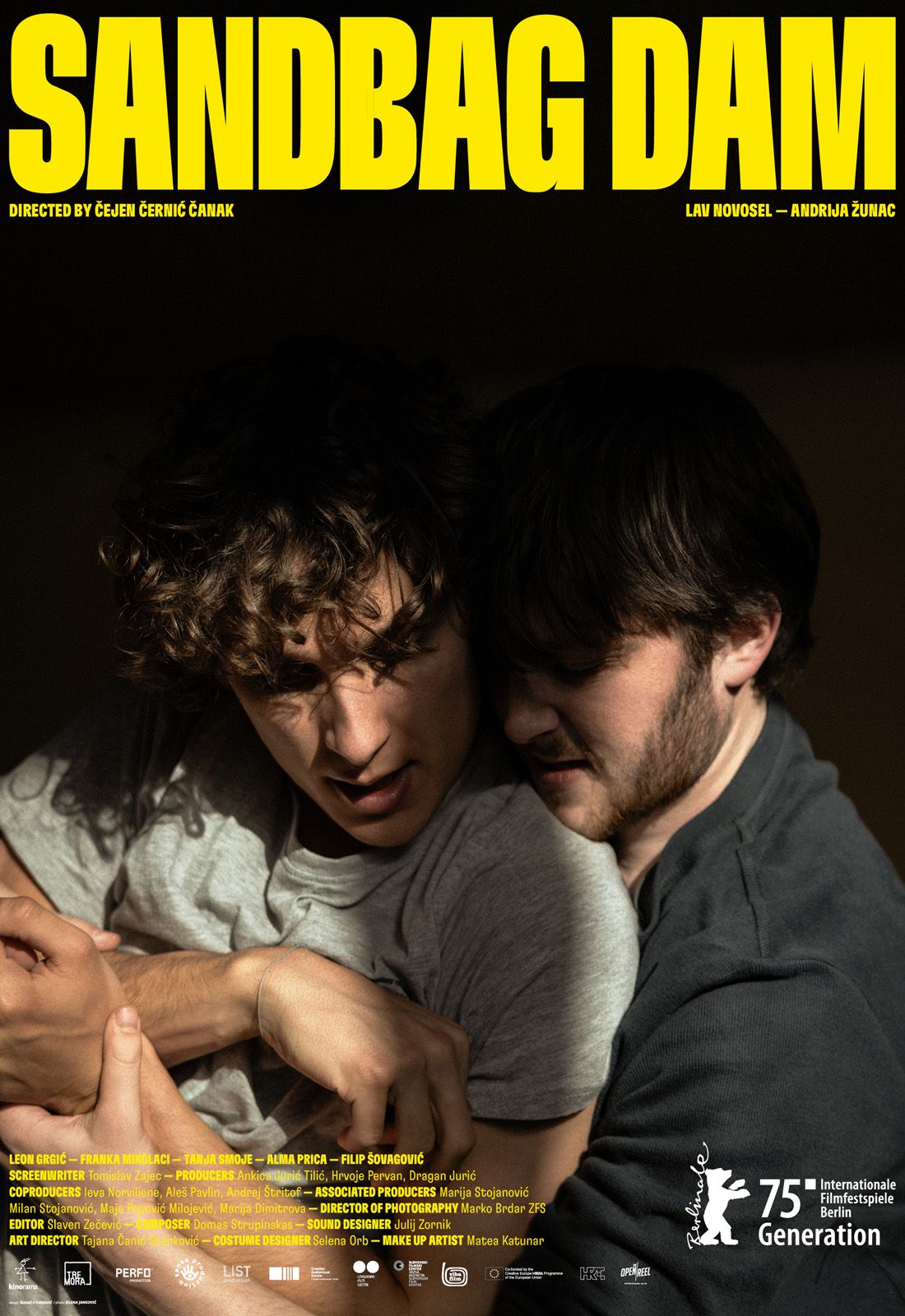 Mauern aus Sand - Film 2025 - FILMSTARTS.de