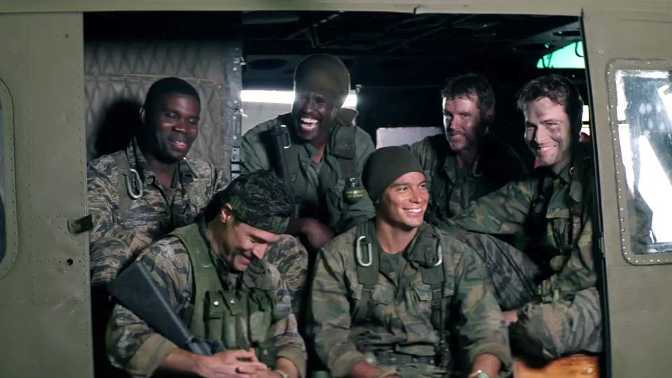 Primitive War Trailer - Primitive War Behind The Scenes OV - FILMSTARTS.de