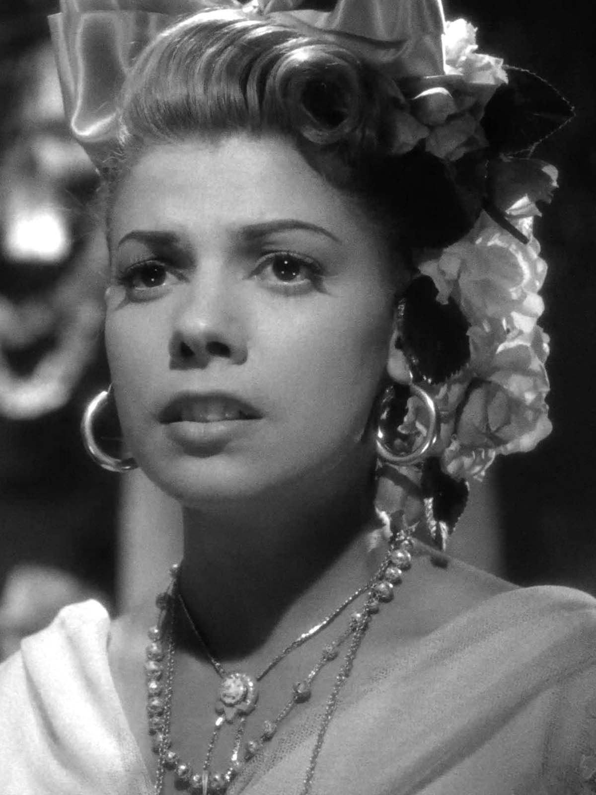 Ninon Sevilla : Biografie - FILMSTARTS.de