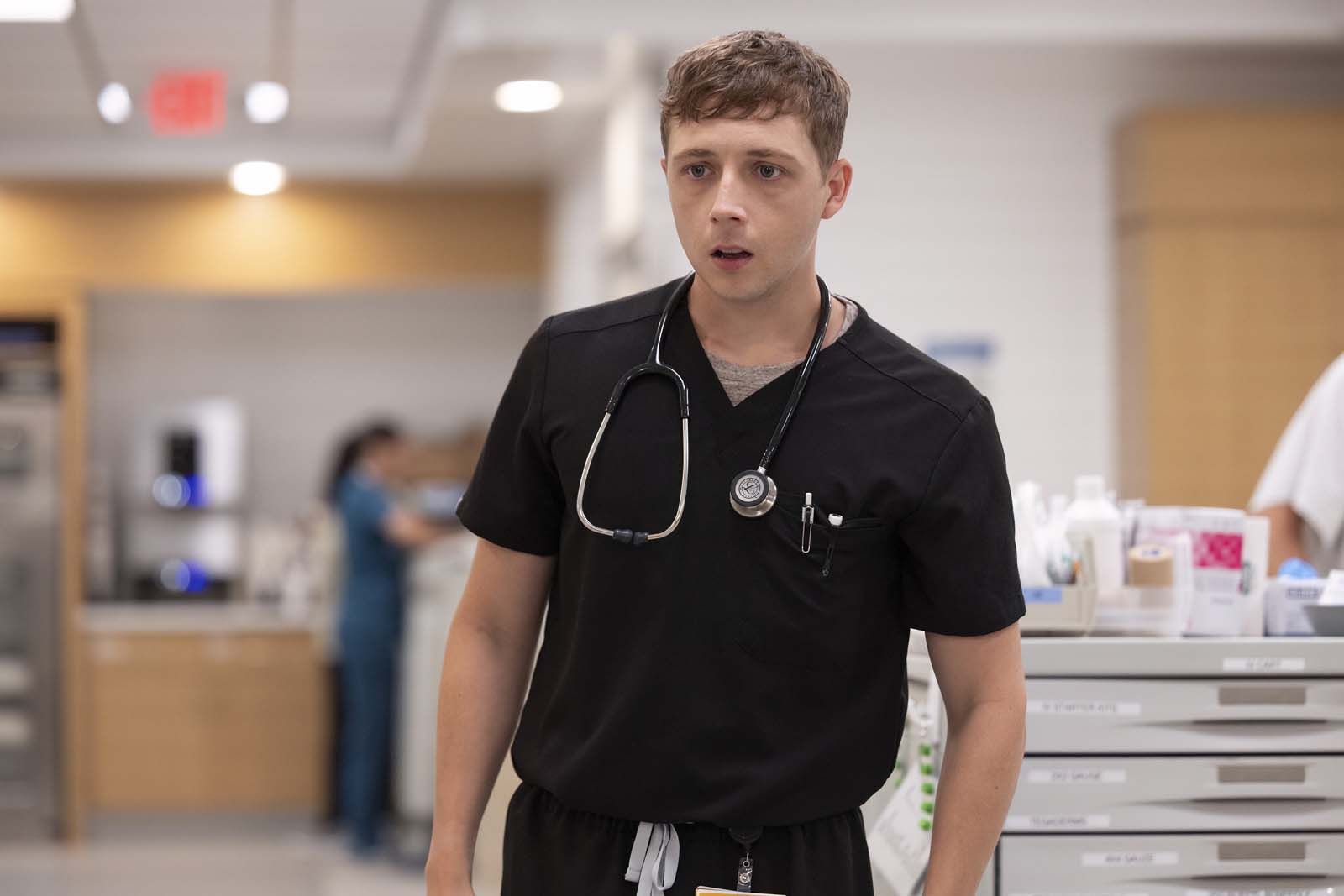 The Pitt: Bild Gerran Howell - 9 von 16 - FILMSTARTS.de