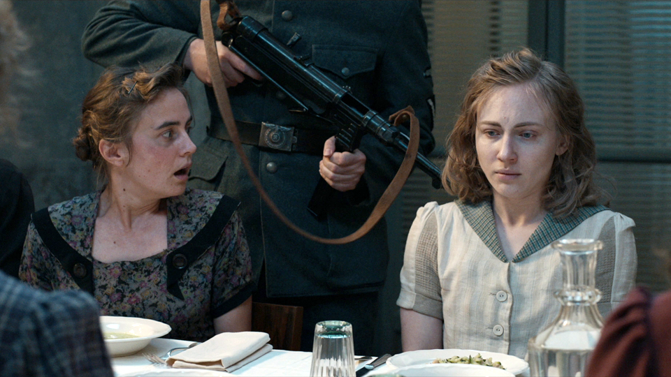 Die Vorkosterinnen Trailer - Die Vorkosterinnen Trailer DF - FILMSTARTS.de