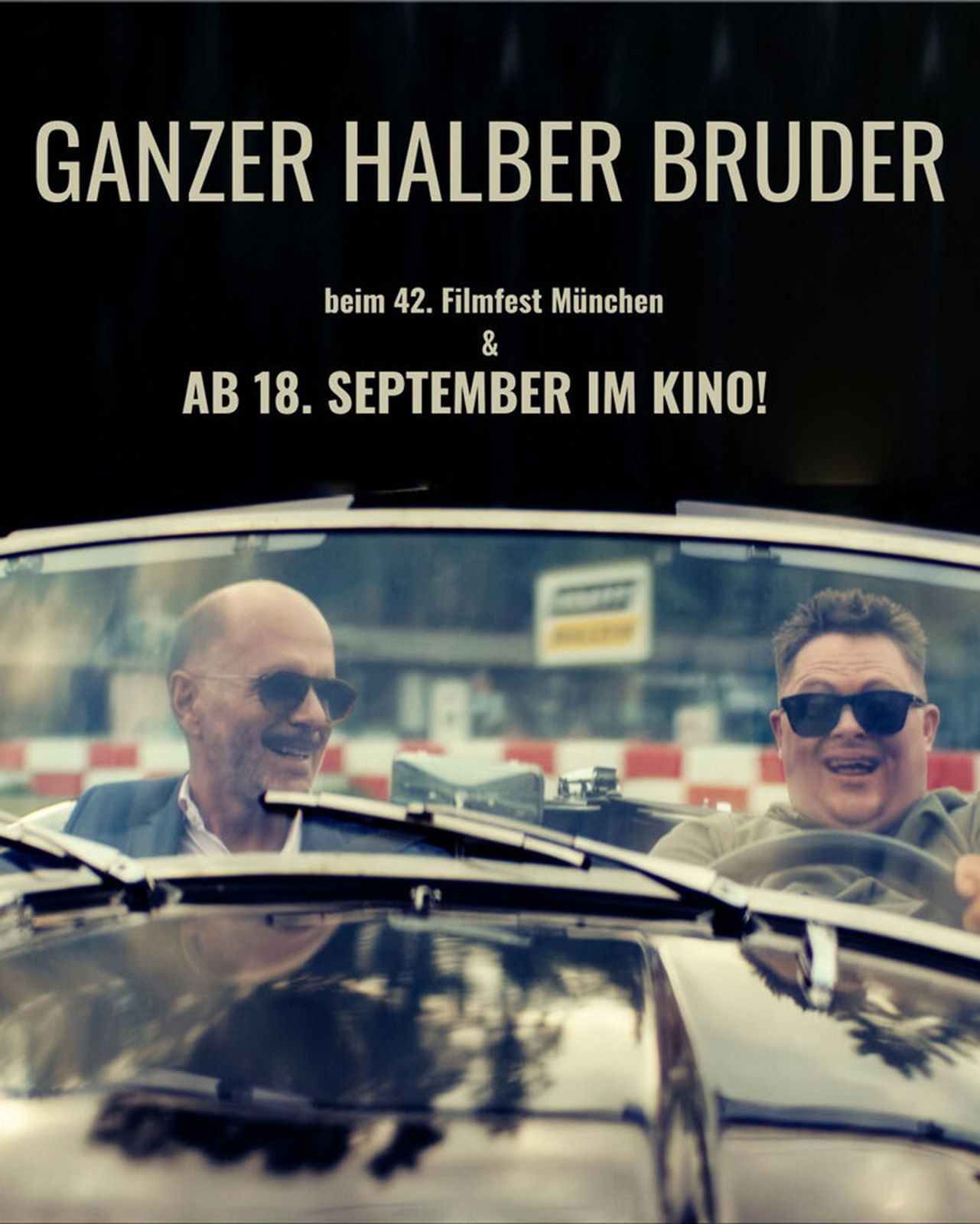 Kritik zu Ganzer Halber Bruder: Ein Film, der einem so schnell zumindest nicht mehr aus dem Ohr ...
