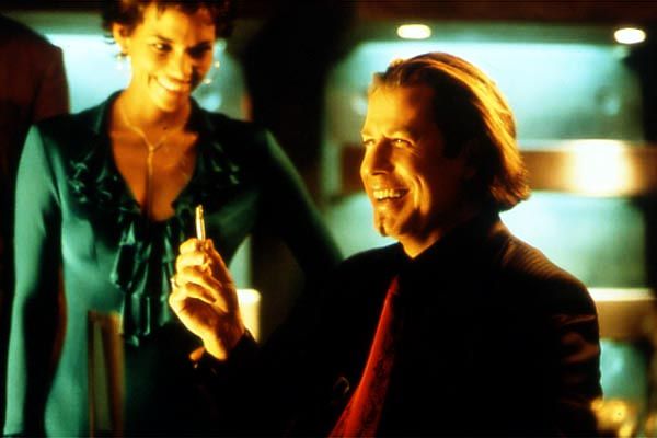 Foto zum Film Passwort: Swordfish - Bild 8 auf 12 - FILMSTARTS.de