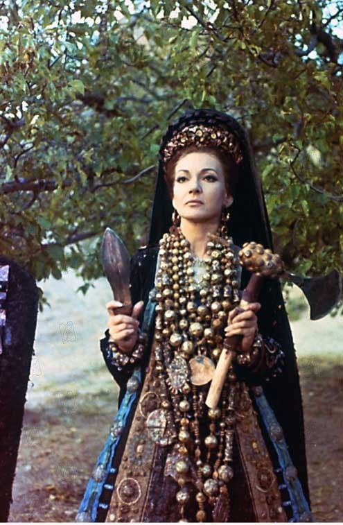 Bild zu Pier Paolo Pasolini - Medea : Bild Pier Paolo Pasolini, Maria Callas - Foto 1 von 35 ...