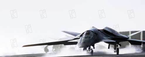 Foto zum Film Stealth - Unter dem Radar - Bild 3 auf 41 - FILMSTARTS.de