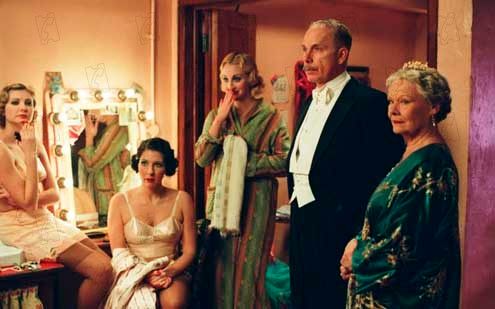 Foto zum Film Lady Henderson präsentiert - Bild 11 auf 28 - FILMSTARTS.de