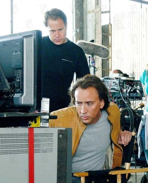 Bild zu Nicolas Cage - Next : Bild Lee Tamahori, Nicolas Cage - Foto 97 ...