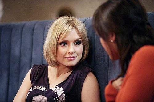 Bild zu Daniela Denby-Ashe - Bild Daniela Denby-Ashe - Foto 2 von 5 ...