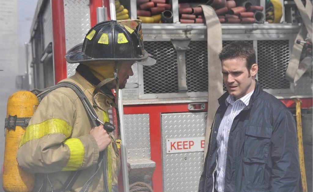 Warehouse 13: Bild Eddie McClintock - 128 von 191 - FILMSTARTS.de