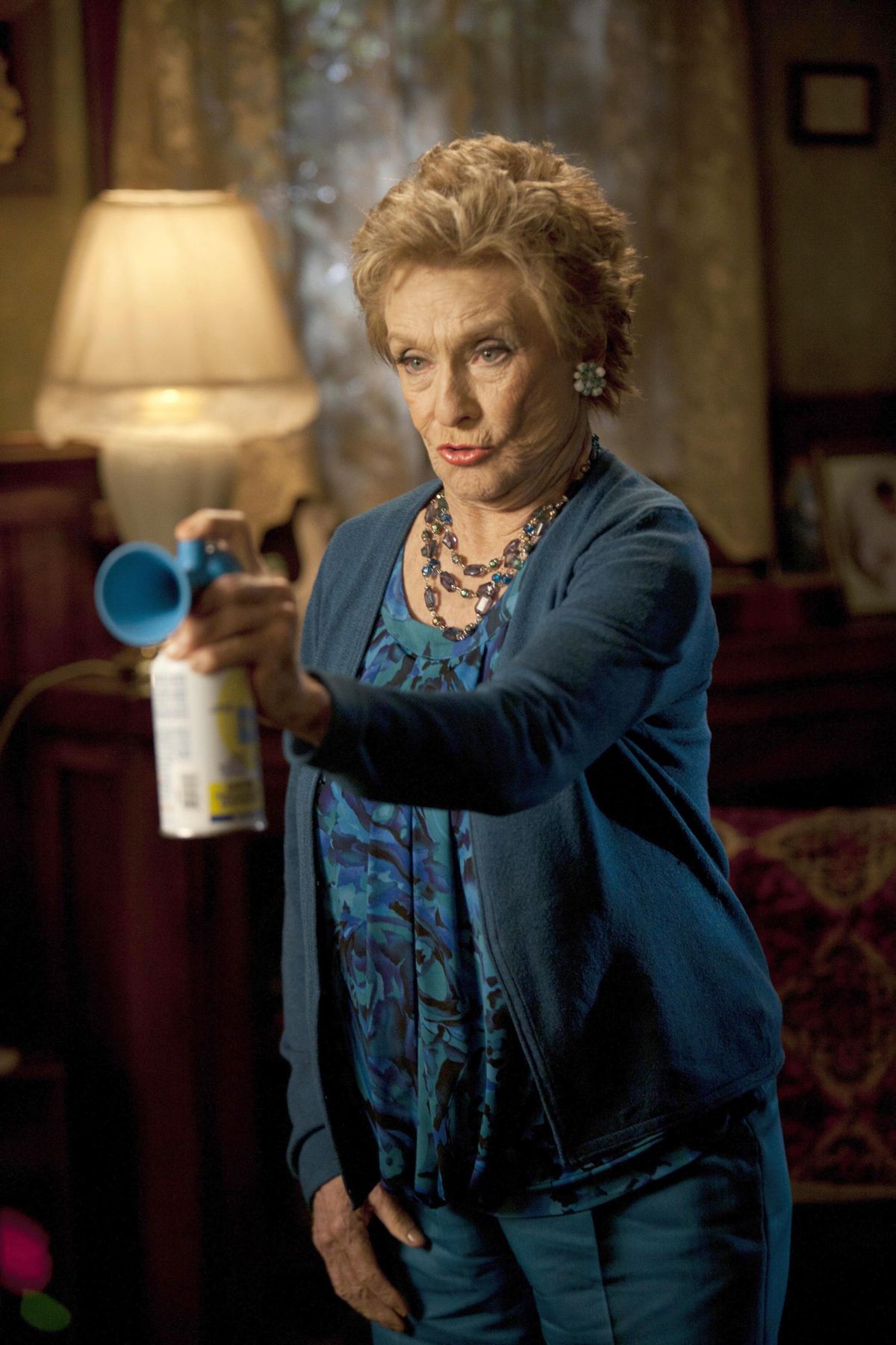 Raising Hope: Raising Hope : Bild Cloris Leachman - 336 von 442 ...